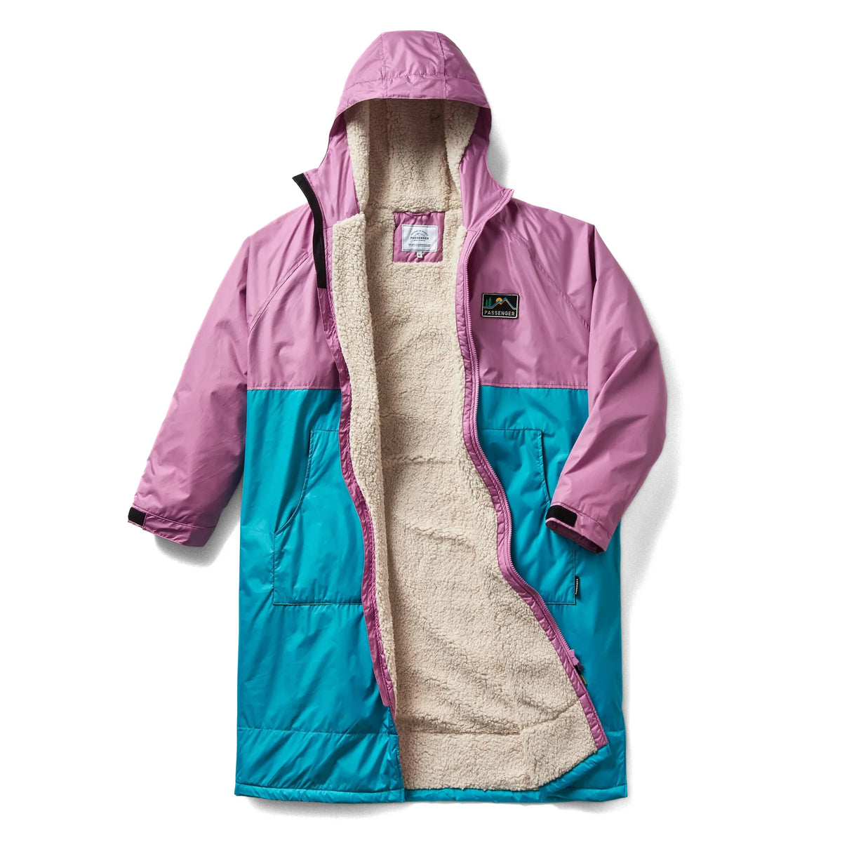 Passenger Sherpa Lined Changing Robe – EDGE Watersports Exmouth